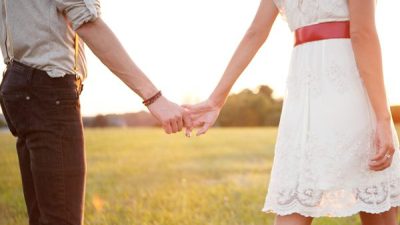 Kenali Sejak Awal! Pacaran Menyimpang yang Mengarah ke Seks Bebas ...