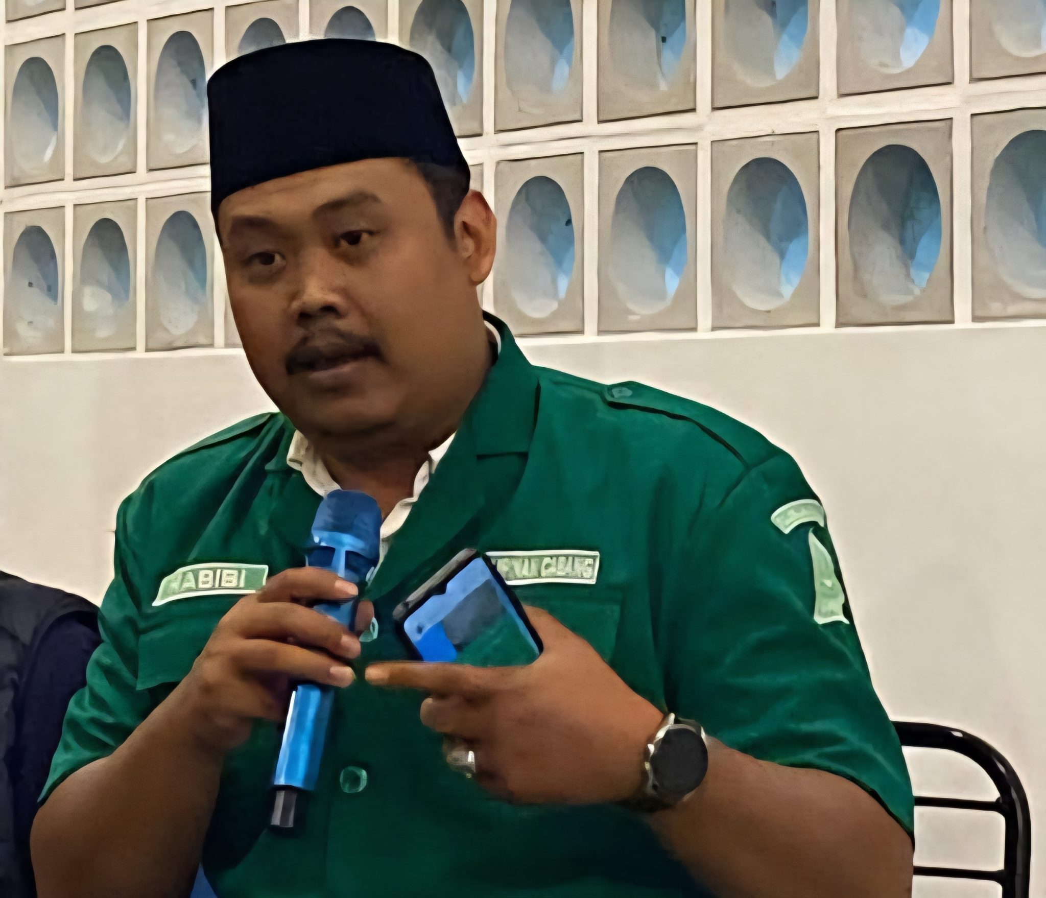 Paijo Ingatkan Prabowo: Hati-Hati Serangan Balik Riza Chalid - libertimes